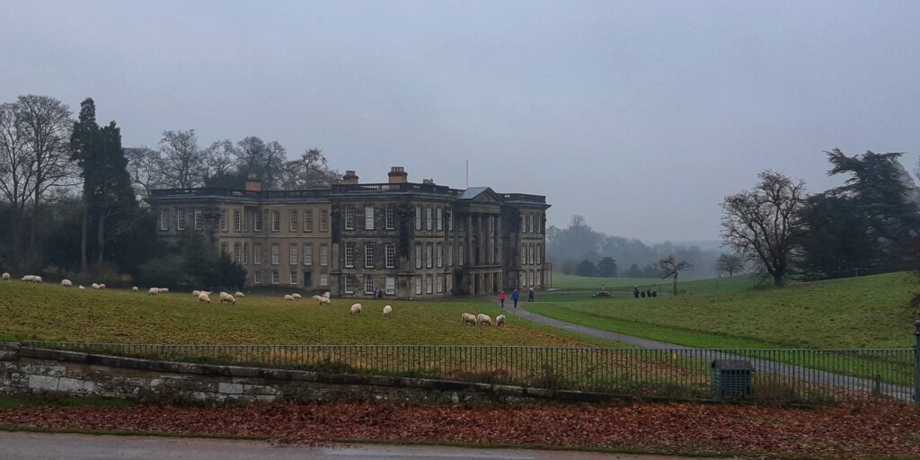 Dog walk at Ticknall Limeyards and Calke Abbey Loop · Derbyshire · Walkiees